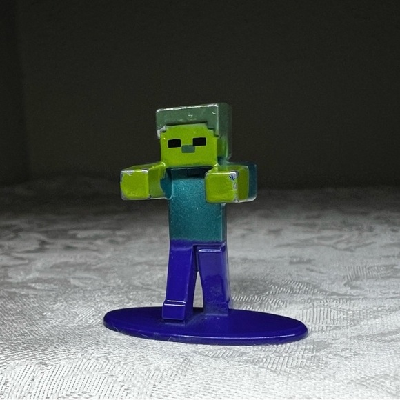 Minecraft | Toys | Minecraft Zombie Nano Metalfigs Jada Toys Figurine ...